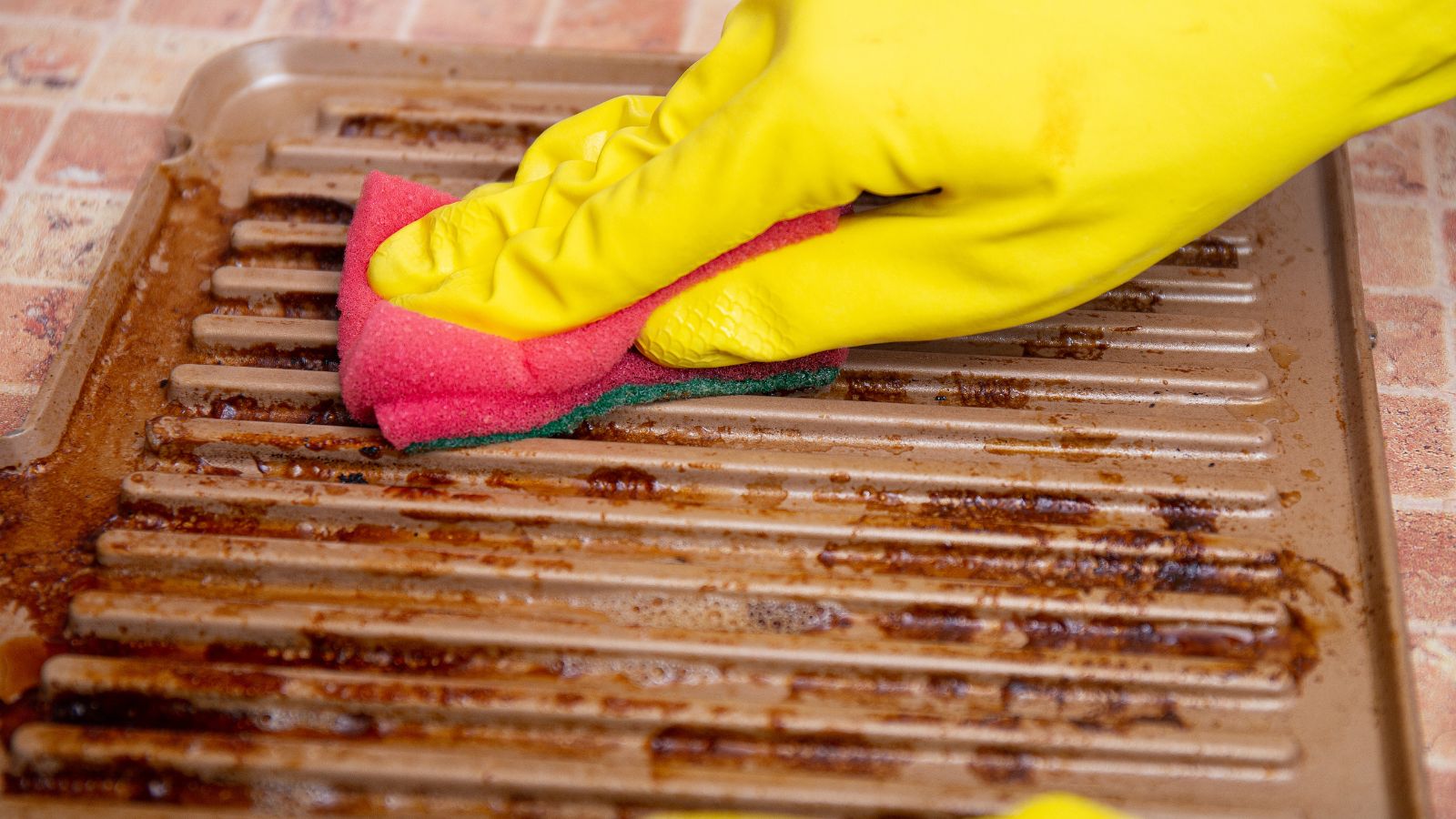 Tackling Kitchen Grease - RS Eco World